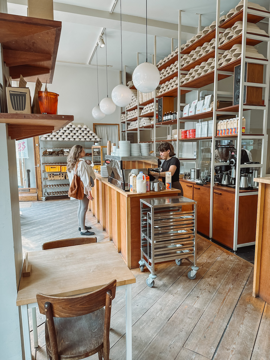 De leukste koffietentjes in Amsterdam-West met goede koffie & wifi