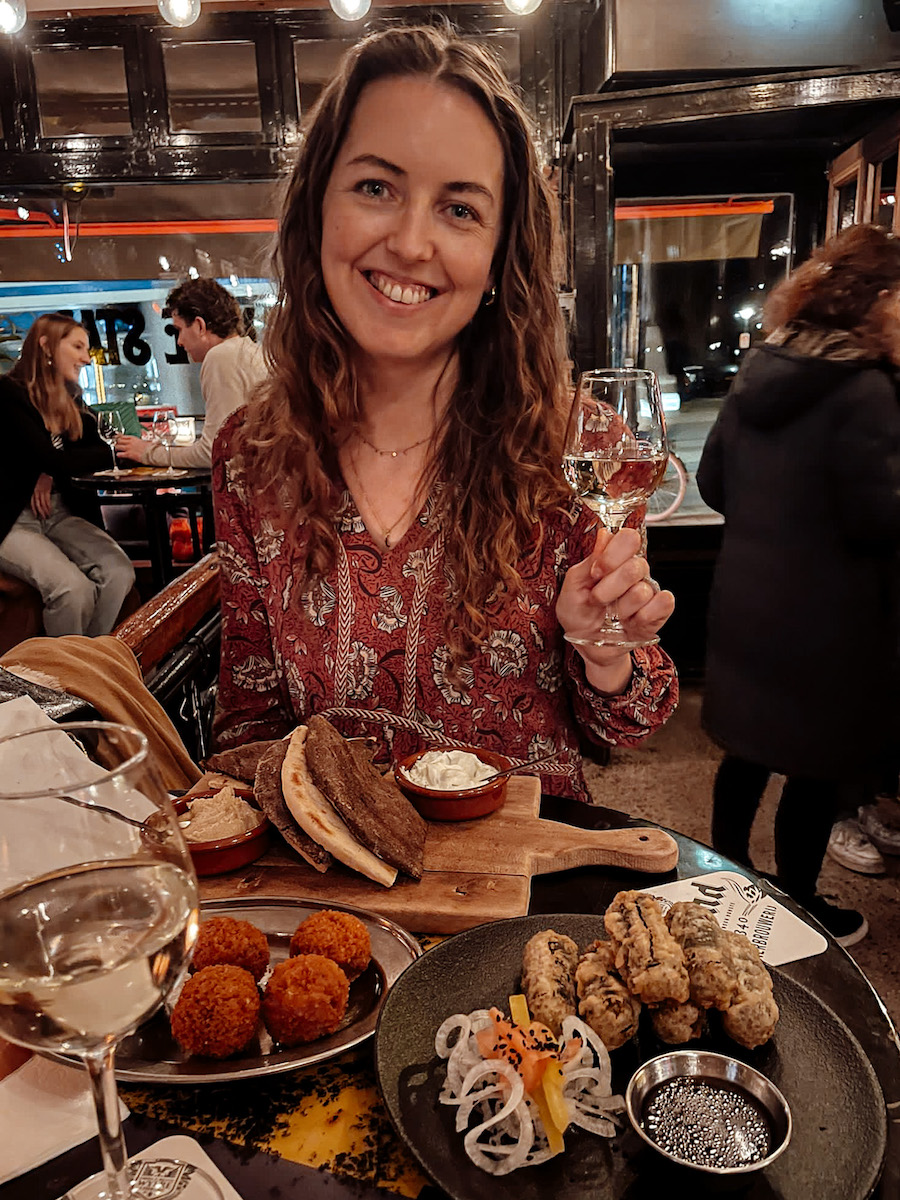 Borrelen in Amsterdam: 11 leuke bars & cafés